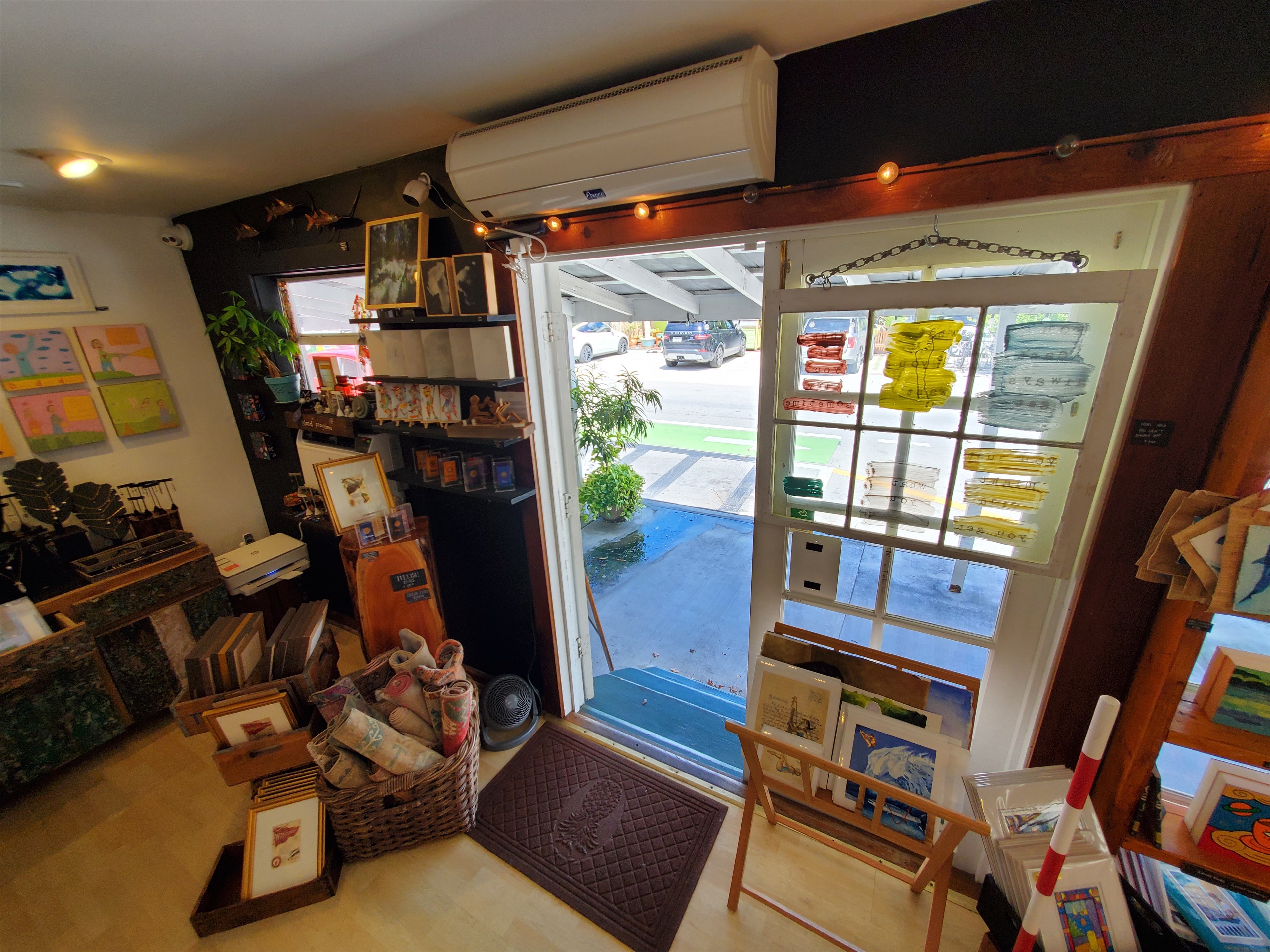 Locations Hub - Salt Gallery